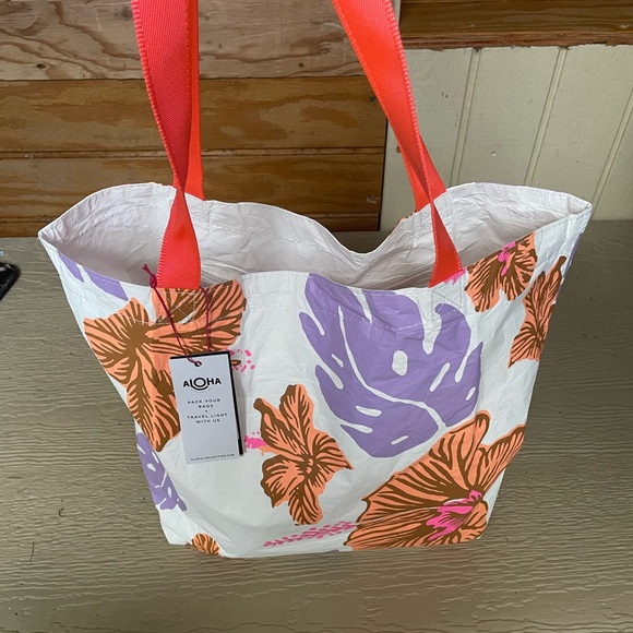 ALOHA Collection | Bags | Aloha Collection Tote | Poshmark